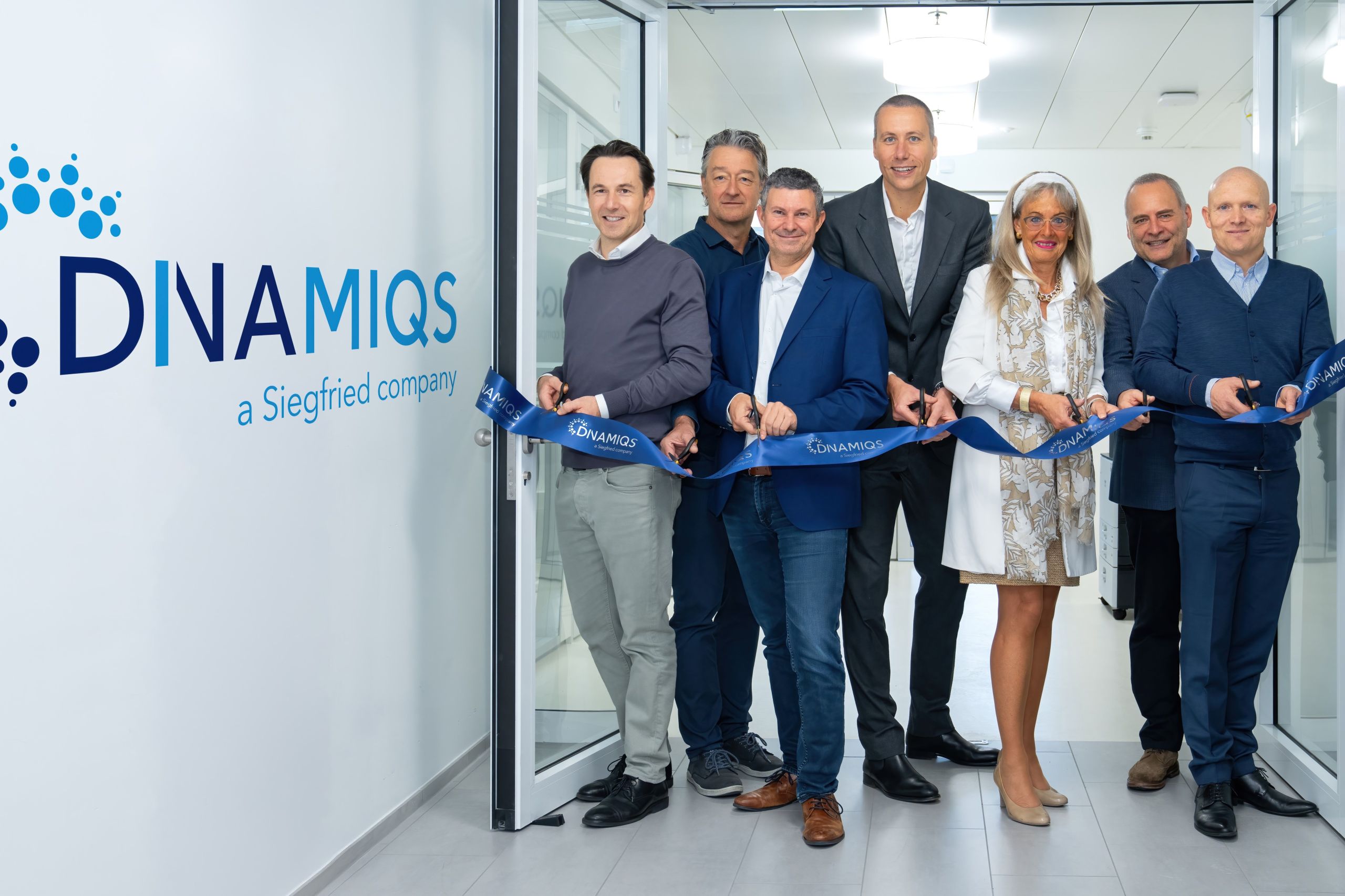 We transform genetic medicine into success stories - DINAMIQS